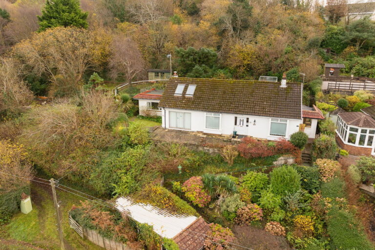 Properties – Daisy Layland